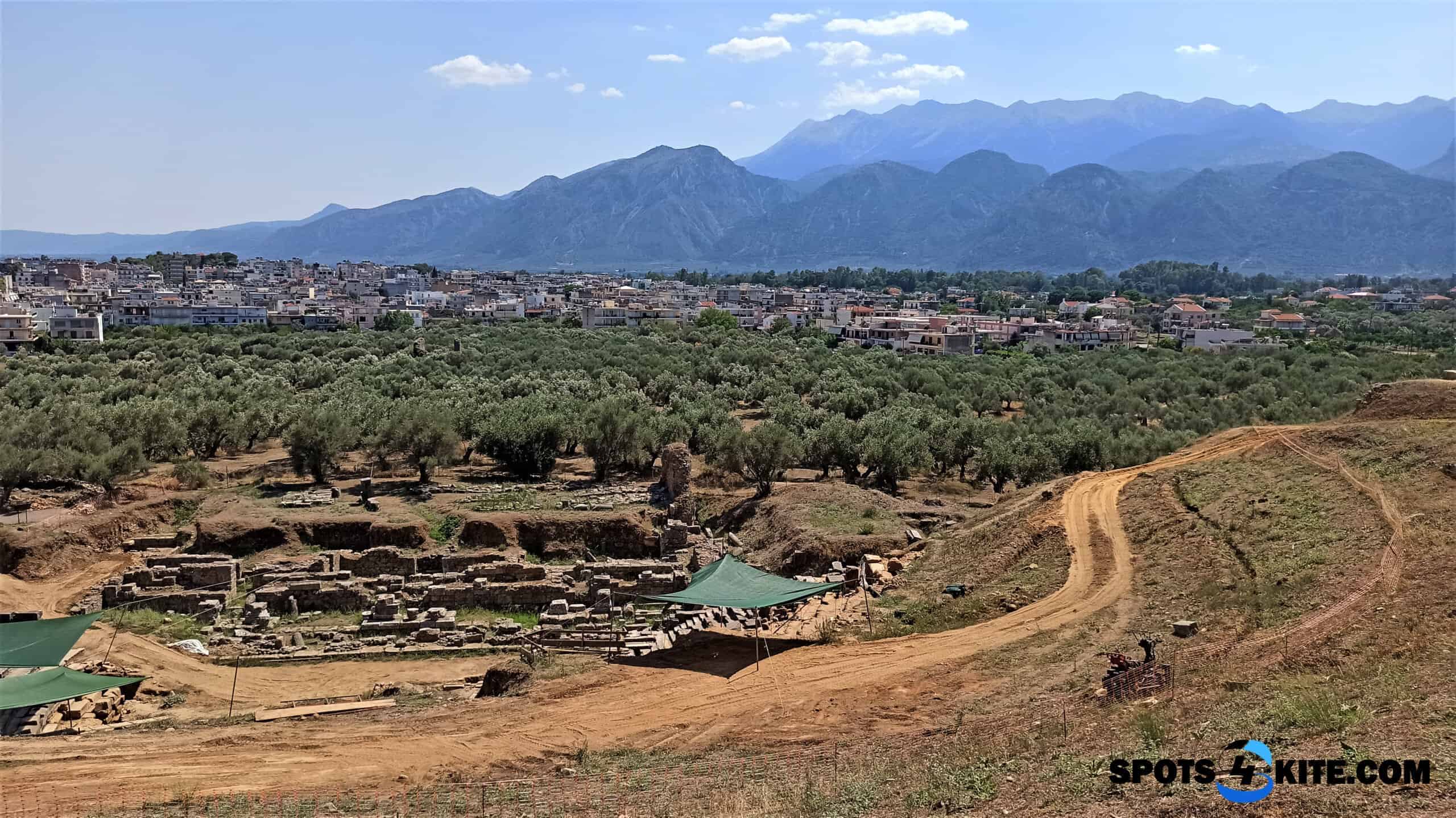 Peloponnese Part 3 - Another Bouka Beach + Ancient Sparta - Spots4Kite