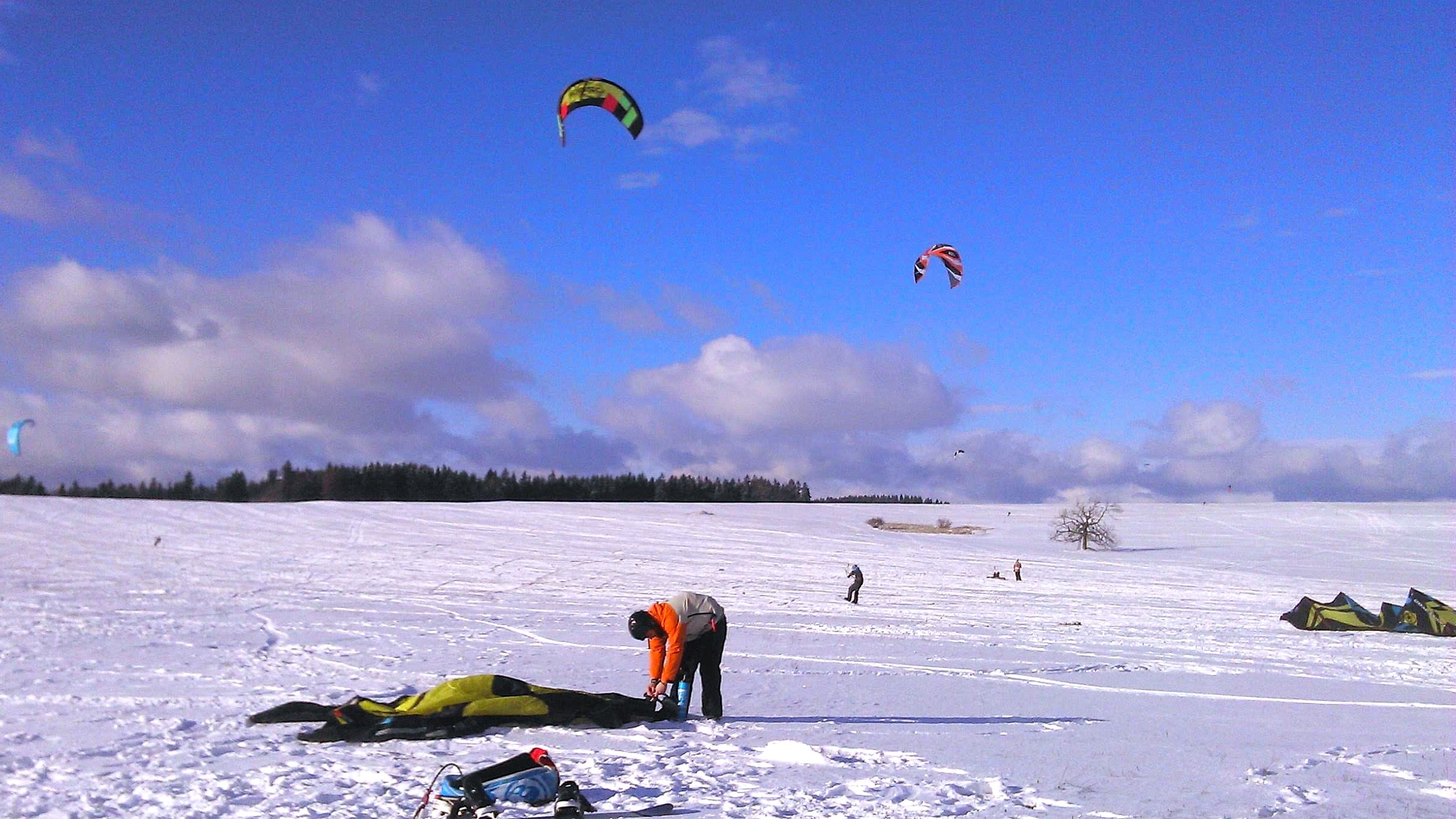 Beginner’s Guide to Snowkiting: How to Get Started and What You Need to ...